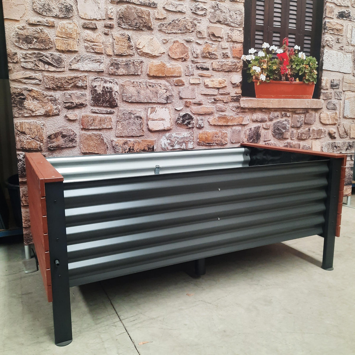 Mid-Height Artesian 8-Cell Eco Board Wicking Planter Box – Mr Fox In A Box